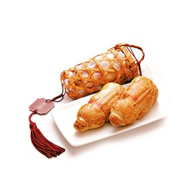 Moon Piggy Basket 豬籠仔 – Kee Wah Bakery